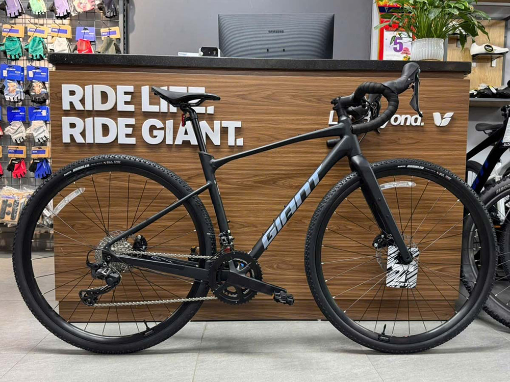 Mua bán Xe đạp Gravel Giant REVOLT 0 2026 giá rẻ, chính hãng